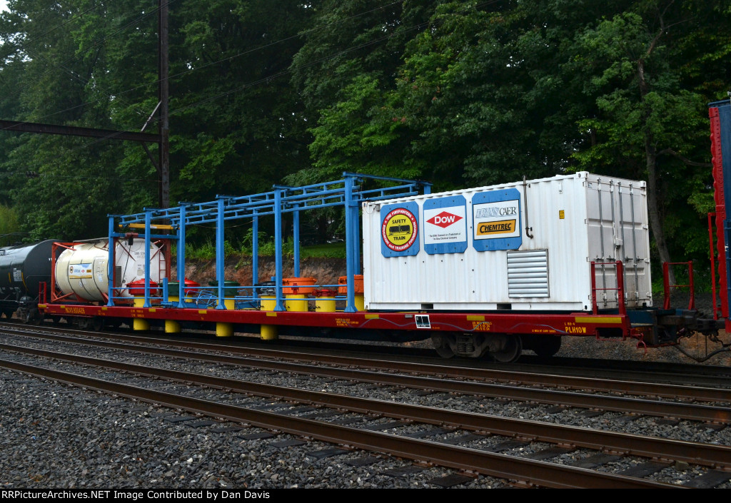 MVCX Flat Car 800428 on Q417-17